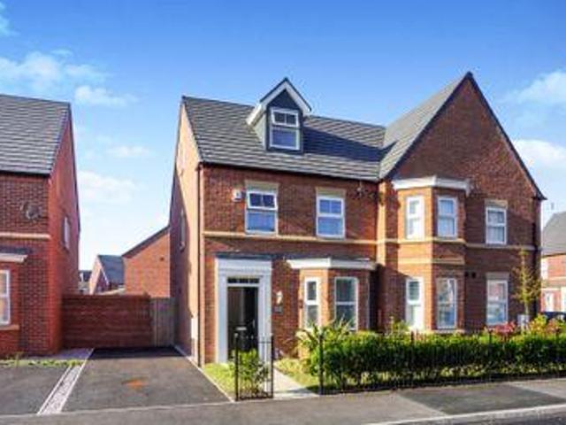 3 Bedrooms Semi detached house for sale in Upperbrook Way, Liverpool L4