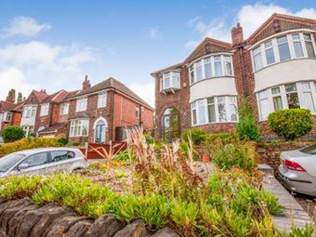 3 Bedrooms Semi detached house for sale in Valley Road, Sherwood, Nottingham NG5