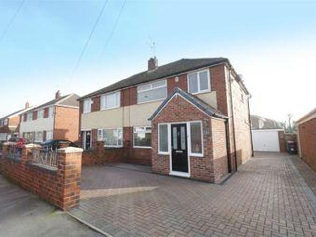 3 Bedrooms Semi detached house for sale in Yew Tree Avenue, North Anston, Sheffield, South Yorkshire S25
