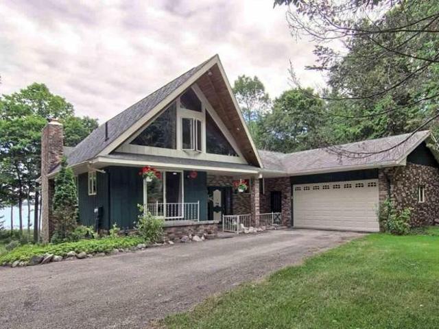 3 Bedrooms Single Family Detached for sale in Northport, Michigan
