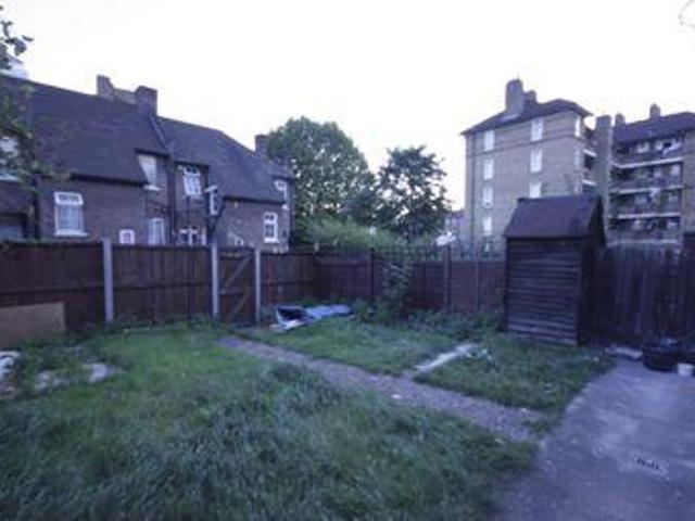 3 Bedrooms Terraced house for rent in Malam Gardens, Docklands, London E14