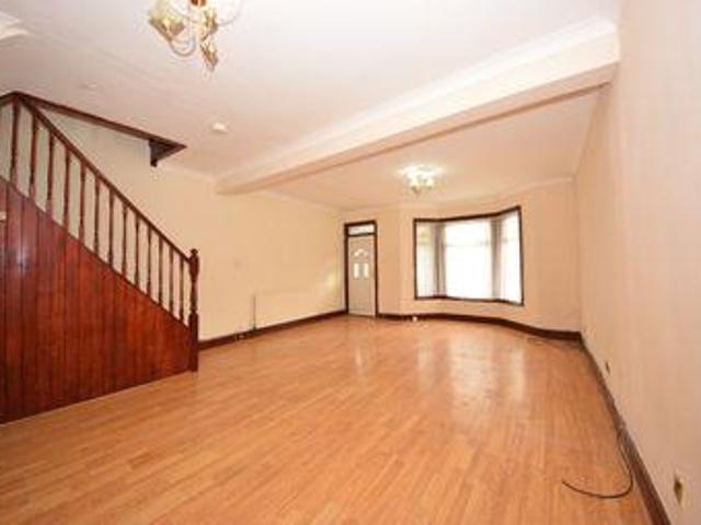 3 Bedrooms Terraced house for rent in Melbourne Road, London E17