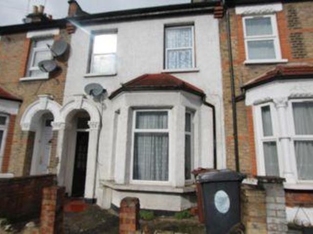 3 Bedrooms Terraced house for rent in Melbourne Road, London E17