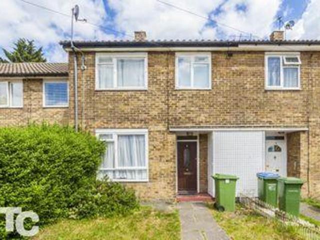 3 Bedrooms Terraced house for rent in Mottisfont Road, Abbeywood, London SE2