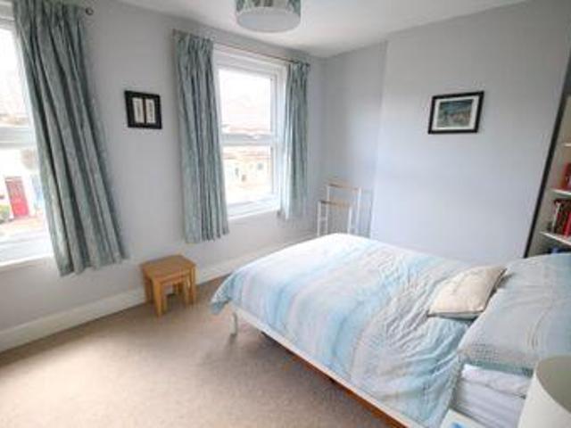 3 Bedrooms Terraced house for rent in Newark Road, South Croydon, Surrey CR2