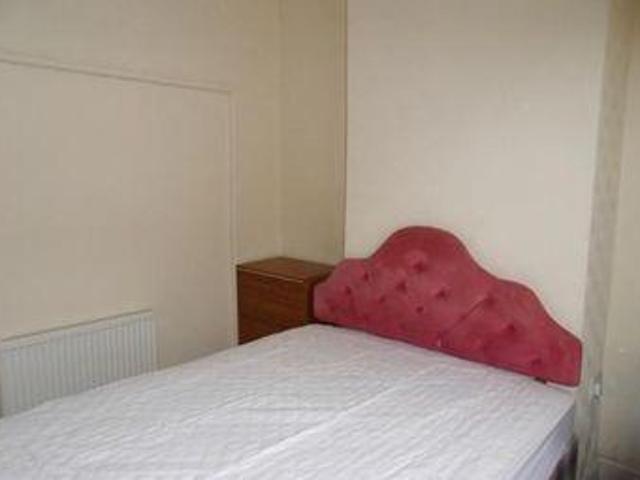 3 Bedrooms Terraced house for rent in Newborough Street, York YO30