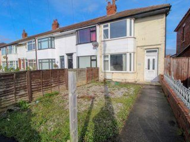 3 Bedrooms Terraced house for rent in Newhouse Road, Blackpool FY4