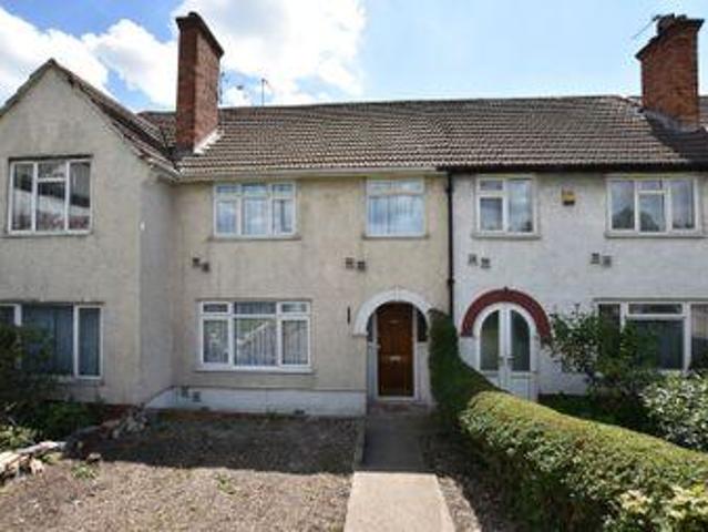 3 Bedrooms Terraced house for rent in North Circular Road, London NW2