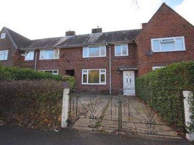 3 Bedrooms Terraced house for rent in Orton Road, Manchester M23