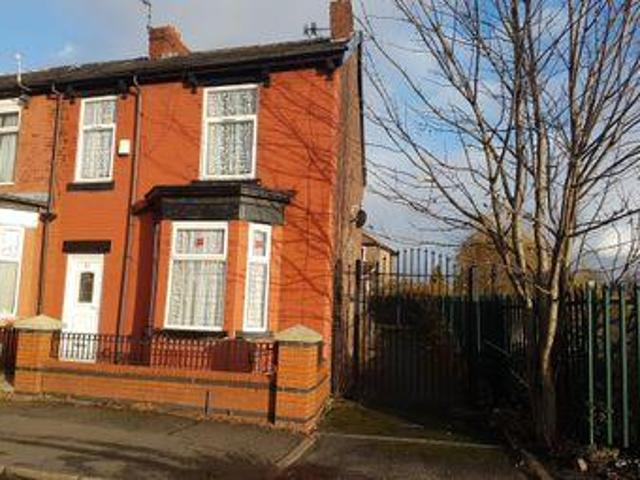 3 Bedrooms Terraced house for rent in Abbey Hey Lane, Manchester M11