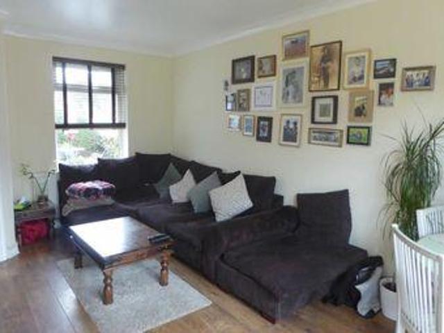3 Bedrooms Terraced house for rent in Aberford Road, Wythenshawe, Manchester M23