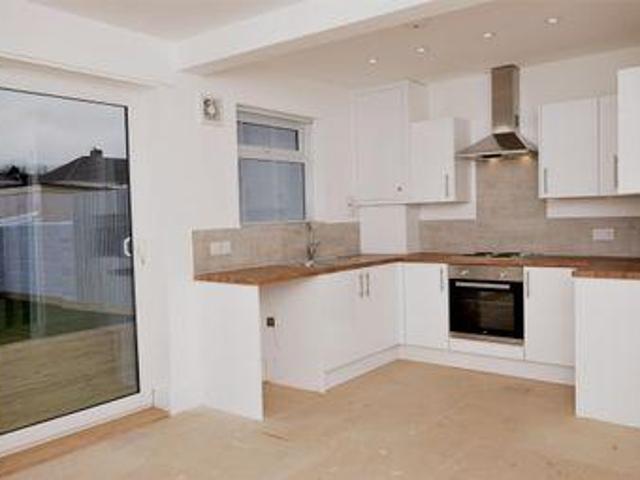 3 Bedrooms Terraced house for rent in Ashton Drive, Bristol BS3