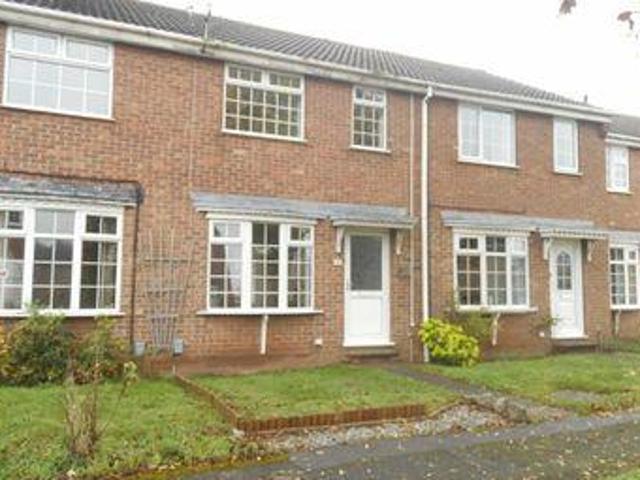 3 Bedrooms Terraced house for rent in Burdock Close, Oakwood, Derbyshire DE21