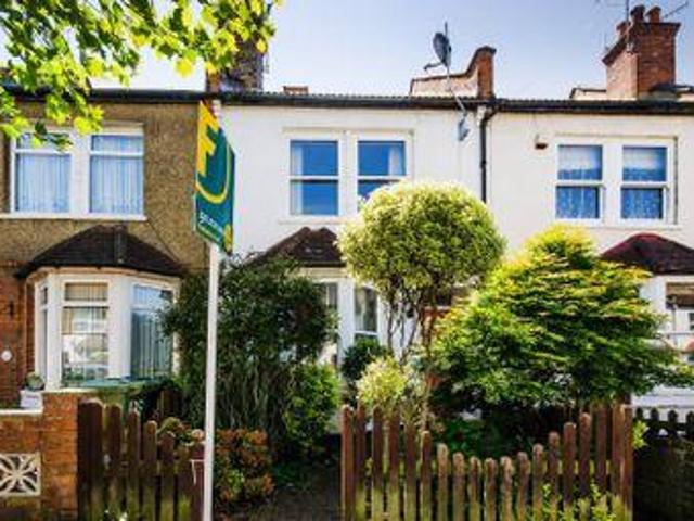 3 Bedrooms Terraced house for rent in Butler Road, West Harrow HA1