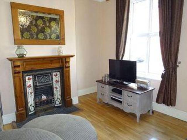 3 Bedrooms Terraced house for rent in Buttermere Road, Sheffield S7