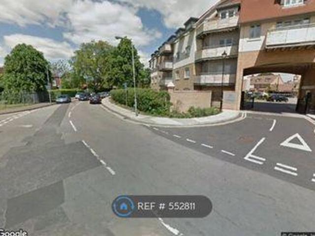 3 Bedrooms Terraced house for rent in Barkingside, Ilford IG6