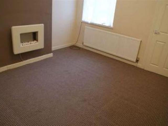 3 Bedrooms Terraced house for rent in Bath Street, Stoke, Stoke On Trent ST4