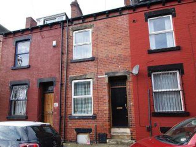 3 Bedrooms Terraced house for rent in Beamsley Mount, Hyde Park, Leeds LS6