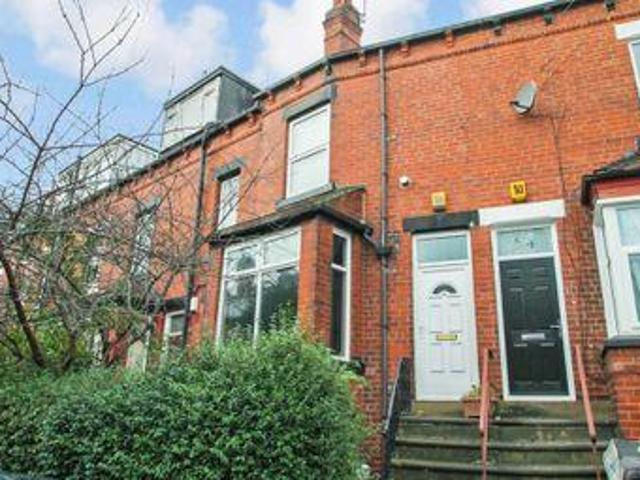 3 Bedrooms Terraced house for rent in Beechwood View, Burley, Leeds LS4