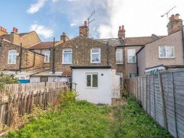 3 Bedrooms Terraced house for rent in Belgrave Road, London E13