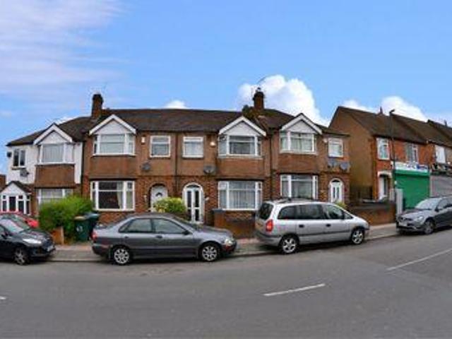 3 Bedrooms Terraced house for rent in Belgrave Road, Walsgrawe, Coventry CV2