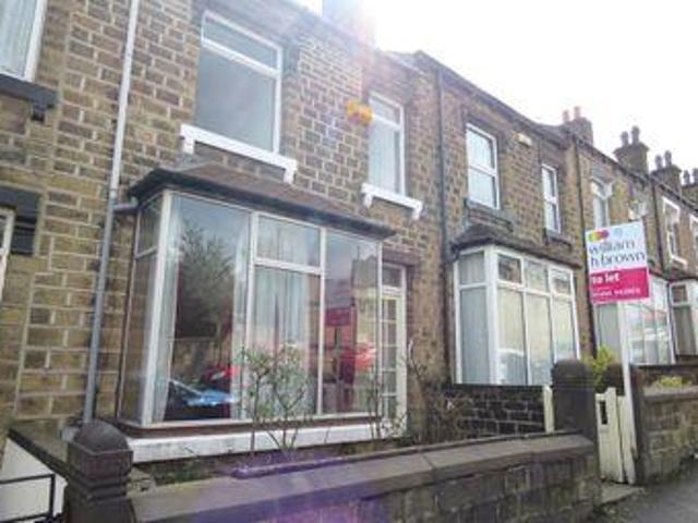 3 Bedrooms Terraced house for rent in Blackmoorfoot Road, Crosland Moor, Huddersfield HD4