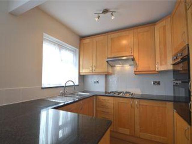 3 Bedrooms Terraced house for rent in Brooklyn Road, London SE25