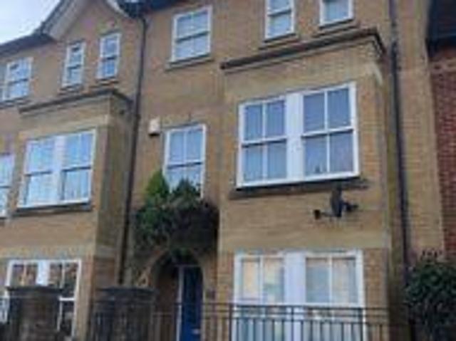 3 Bedrooms Terraced house for rent in Broad Street, Cambourne, Cambridge CB23