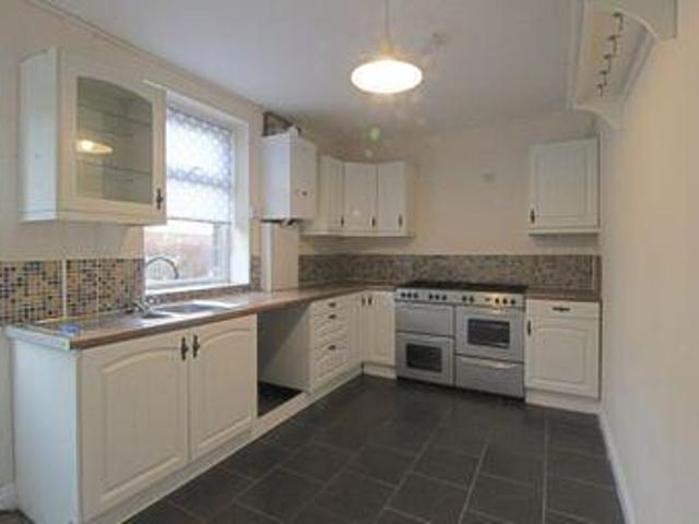 3 Bedrooms Terraced house for rent in Broadlands, Meltham, Holmfirth HD9
