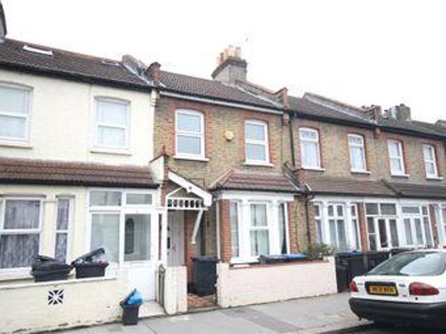 3 Bedrooms Terraced house for rent in Cecil Road, Croydon CR0