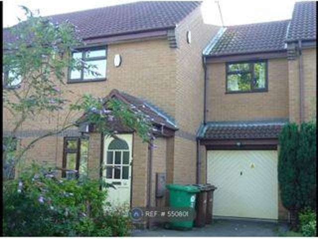 3 Bedrooms Terraced house for rent in Chapman Court, Nottingham NG8