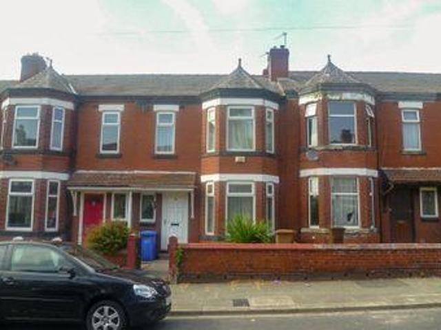 3 Bedrooms Terraced house for rent in Cholmondeley Road, Salford M6