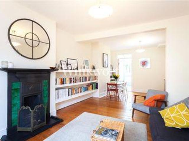 3 Bedrooms Terraced house for rent in Clonmell Road, London N17