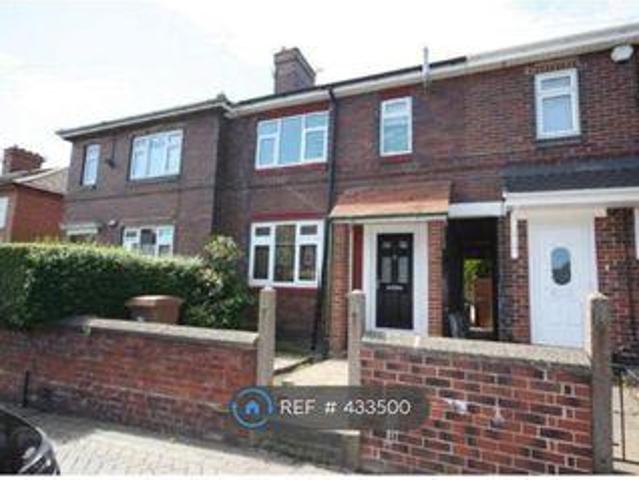 3 Bedrooms Terraced house for rent in Collinson Road, Stoke On Trent ST6