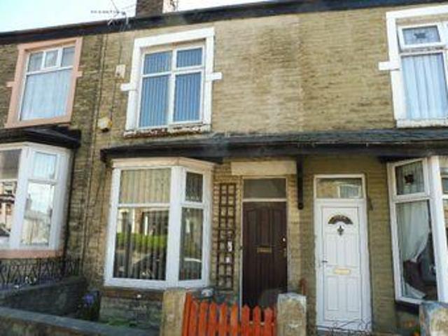 3 Bedrooms Terraced house for rent in Crown Lane, Horwich BL6