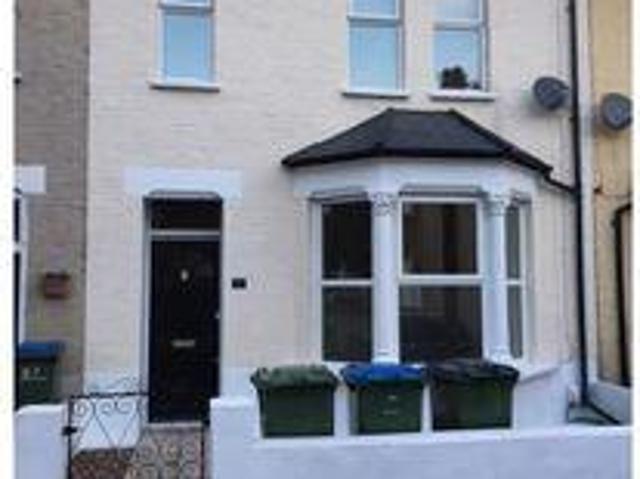3 Bedrooms Terraced house for rent in Delafield Road, London SE7