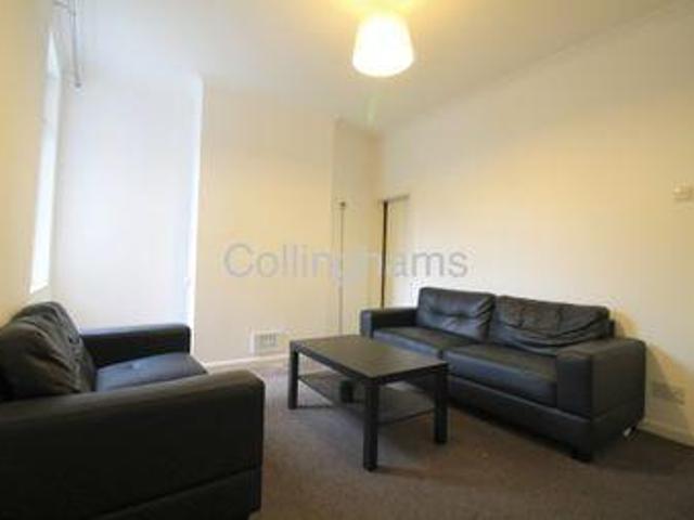 3 Bedrooms Terraced house for rent in Denison Road, Colliers Wood SW19