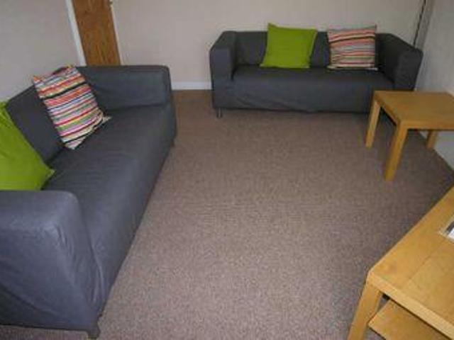 3 Bedrooms Terraced house for rent in Dogfield Street, Cathays CF24