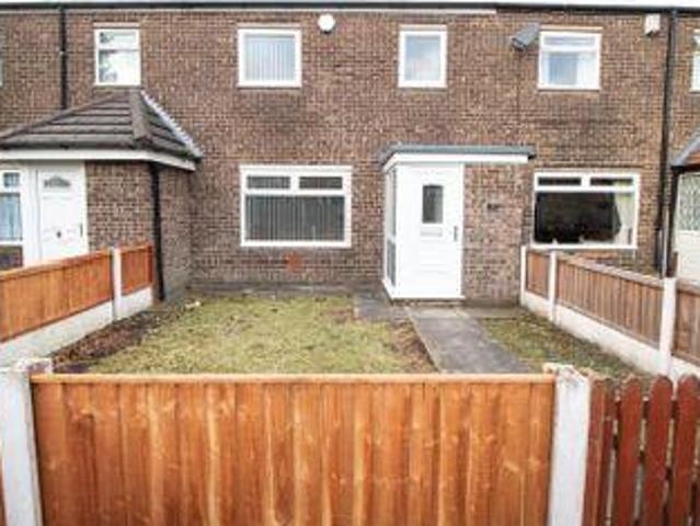 3 Bedrooms Terraced house for rent in Dove Walk, Farnworth, Bolton BL4