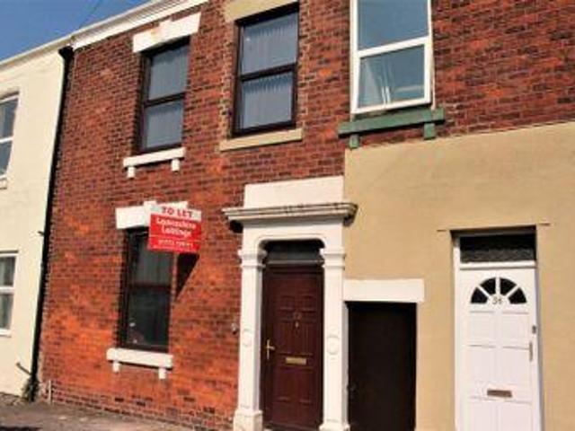 3 Bedrooms Terraced house for rent in Eldon Street, Preston PR1