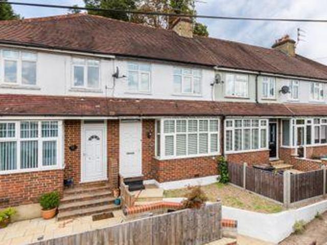 3 Bedrooms Terraced house for rent in Famet Gardens, Kenley CR8