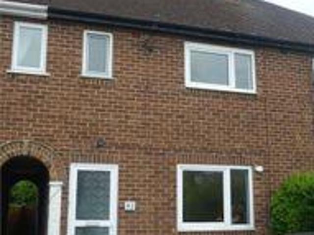 3 Bedrooms Terraced house for rent in Felstead Road, Nottingham NG8
