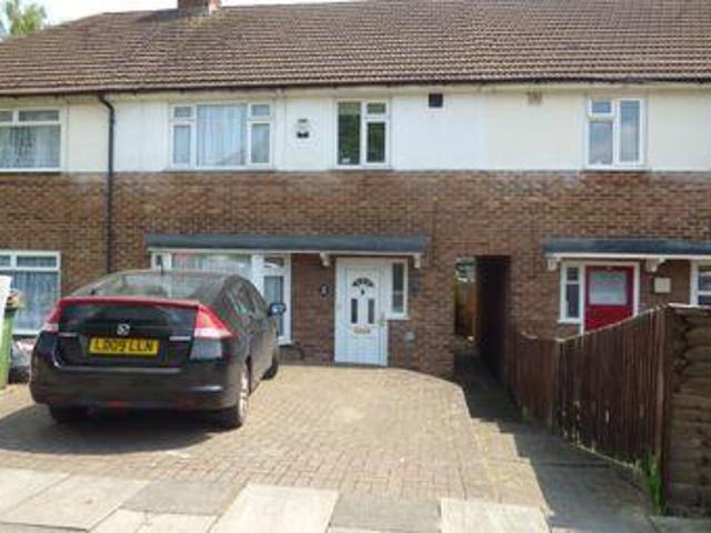 3 Bedrooms Terraced house for rent in Flaxton Road, London SE18