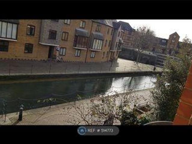 3 Bedrooms Terraced house for rent in Fowey Close, London E1W
