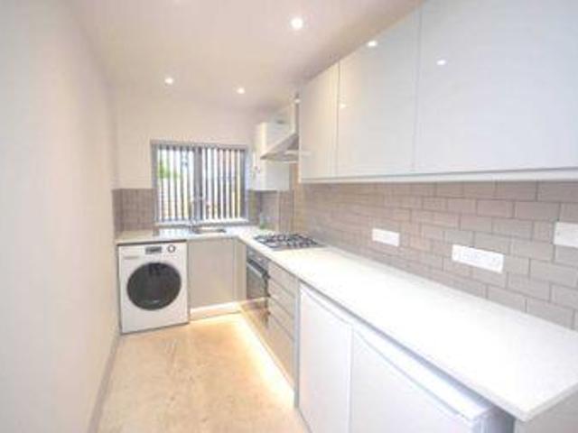 3 Bedrooms Terraced house for rent in Foxhill Road, Reading RG1