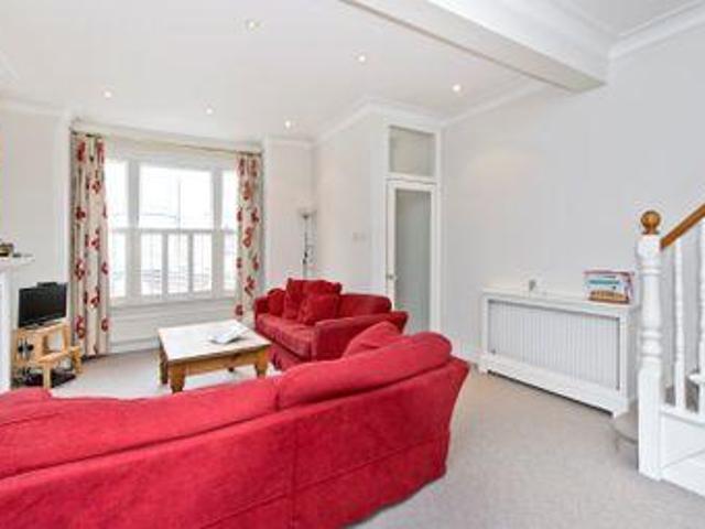 3 Bedrooms Terraced house for rent in Gastein Road, Hammersmith, London W6