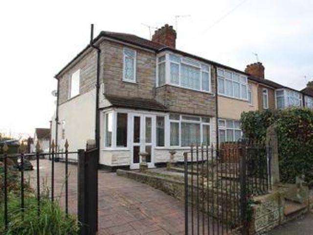 3 Bedrooms Terraced house for rent in Garland Road, London SE18