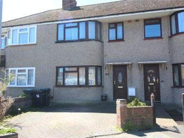 3 Bedrooms Terraced house for rent in Gerald Road, Gravesend, Kent DA12