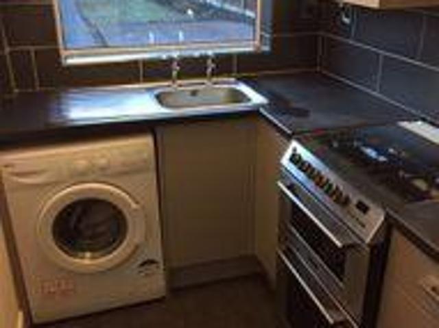 3 Bedrooms Terraced house for rent in Gibbins Road, Birmingham B29