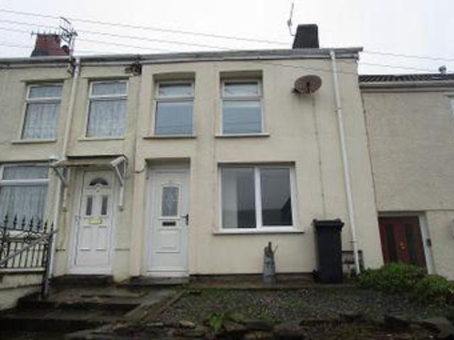 3 Bedrooms Terraced house for rent in Gough Road, Ystalyfera, Swansea. SA9